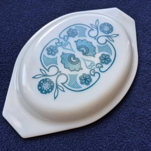 Pyrex | Kitchen | Pyrex Horizon Blue Lid | Poshmark